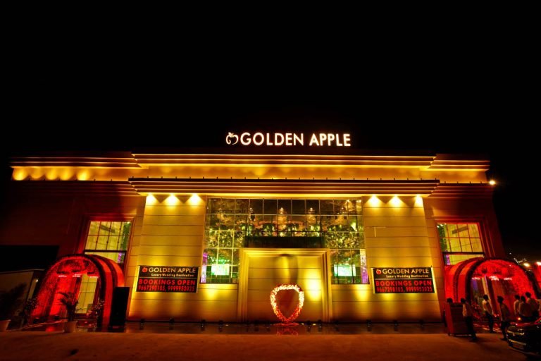 Luxury Wedding Venues in Delhi NCR | Golden Apple Banquets
